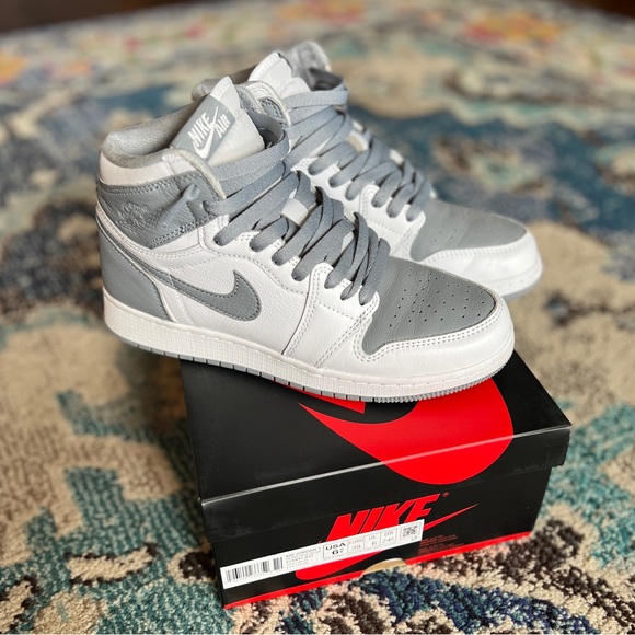 Jordan | Shoes | Nike Air Jordan Retro High 1985 | Poshmark